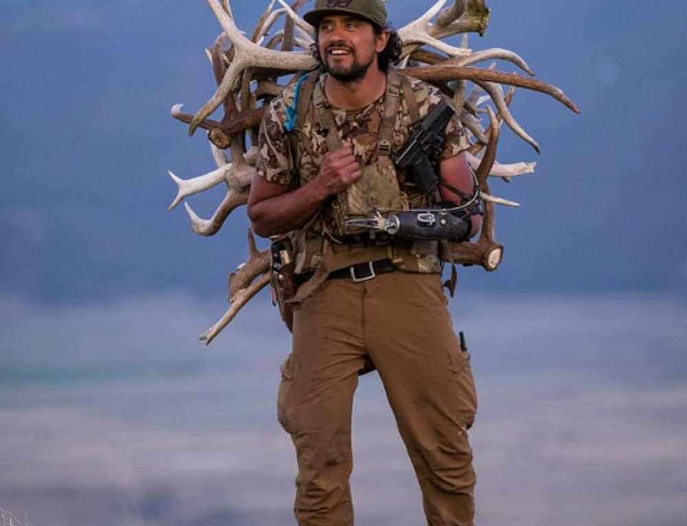 Tim Wells of Relentless Pursuit, Record Shattering Blue Marlin ...